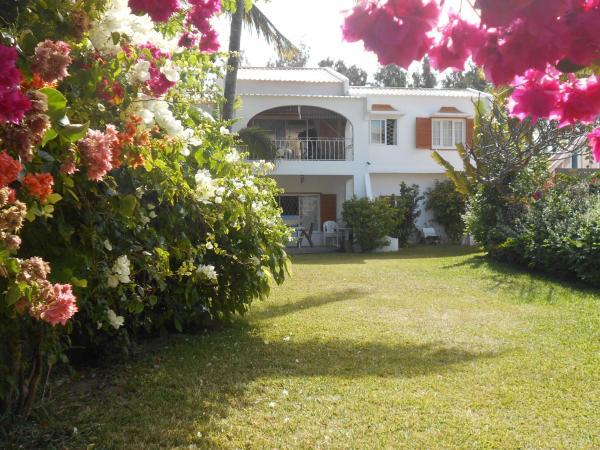 Noix de Coco – Guest house at Pointe d'Esny